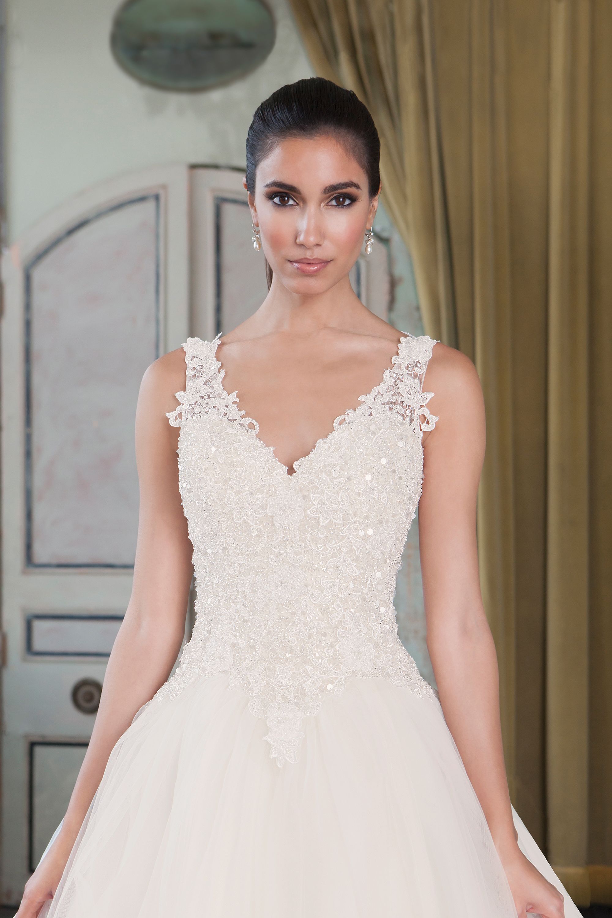 9793: Beaded Venice Lace and Tulle V-Neck Ball Gown | Justin Alexander ...